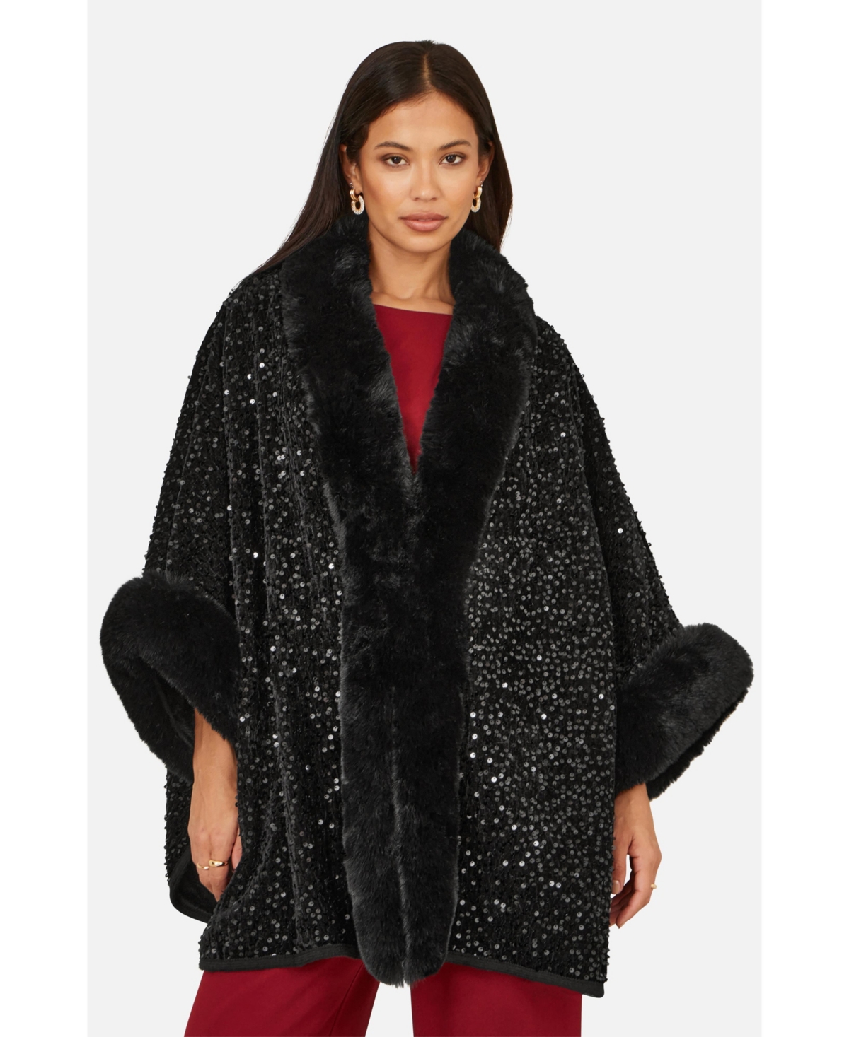 Click here for Yumi Womens Textured Faux Fur Lined Cape - Black prices