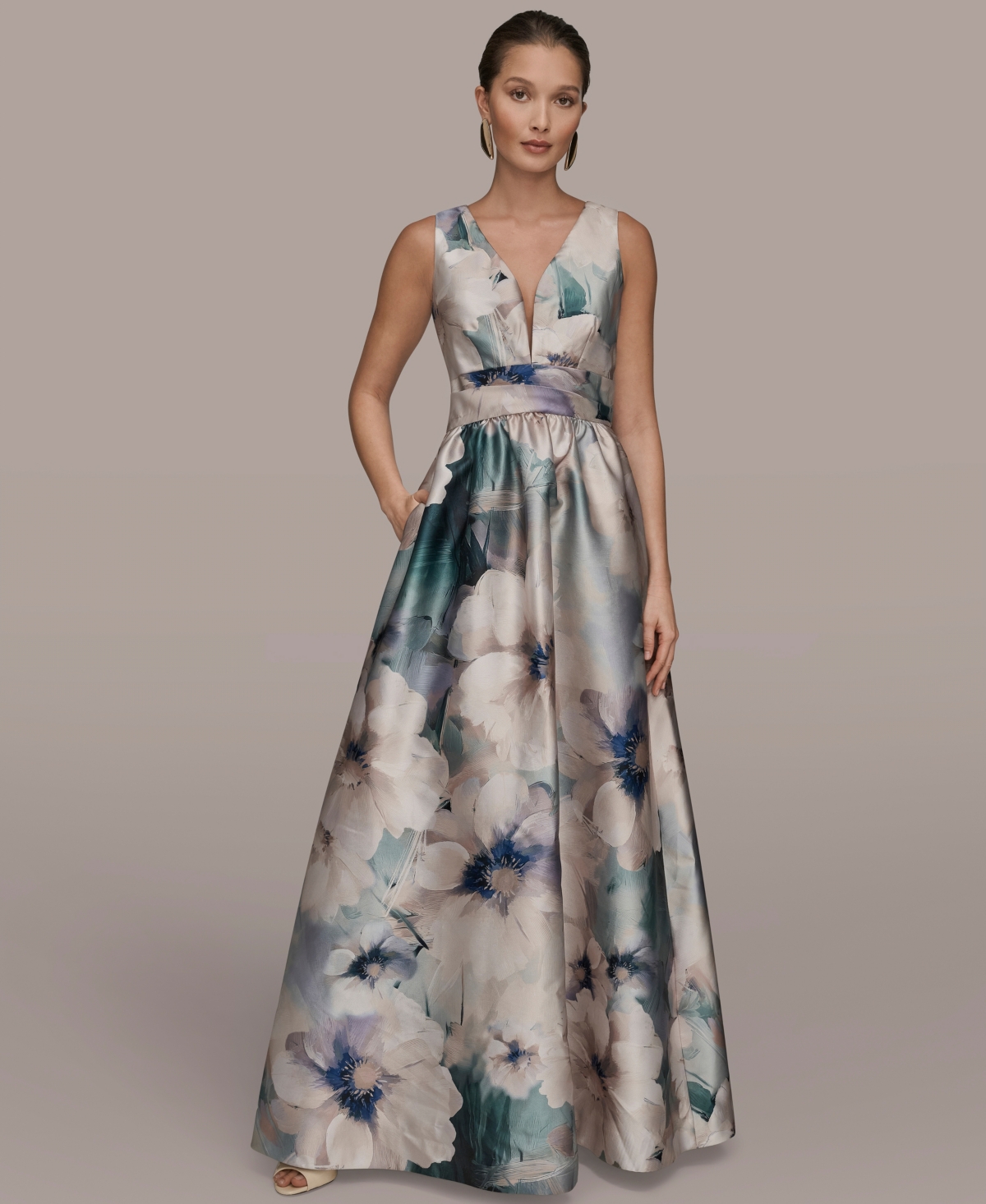 Click here for Donna Karan New York Womens Floral print short sle... prices