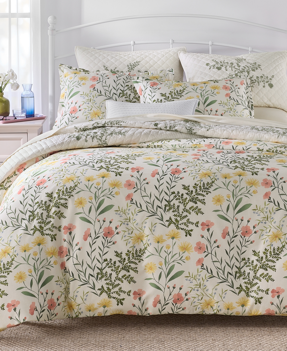 Click here for Charter Club Daisy Blooms 3-Pc. Comforter Set  Ful... prices