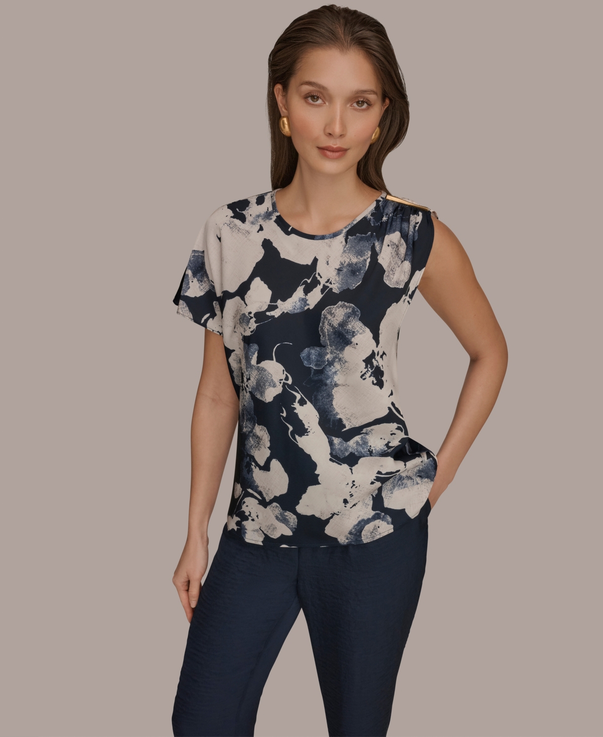 Click here for Donna Karan New York Womens Printed Scoop Neck Top... prices