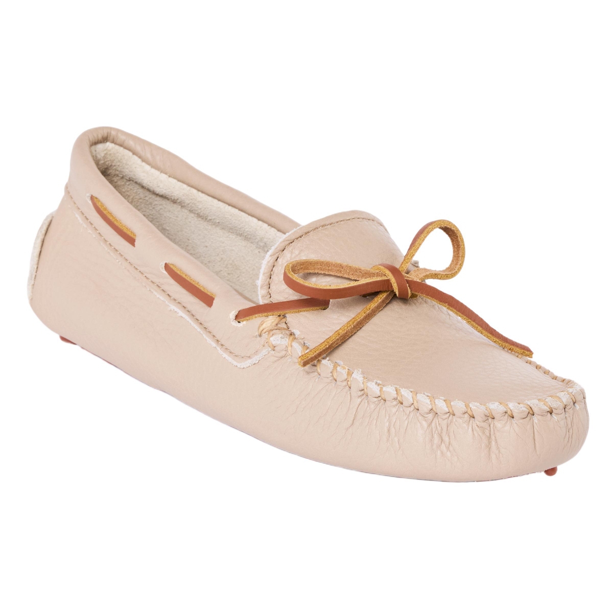Click here for Minnetonka Womens Leather Classic Driver - Taupe prices