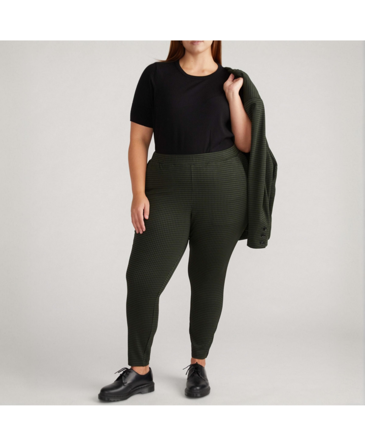 Click here for Universal Standard Womens Plus Size Minimalist Mor... prices