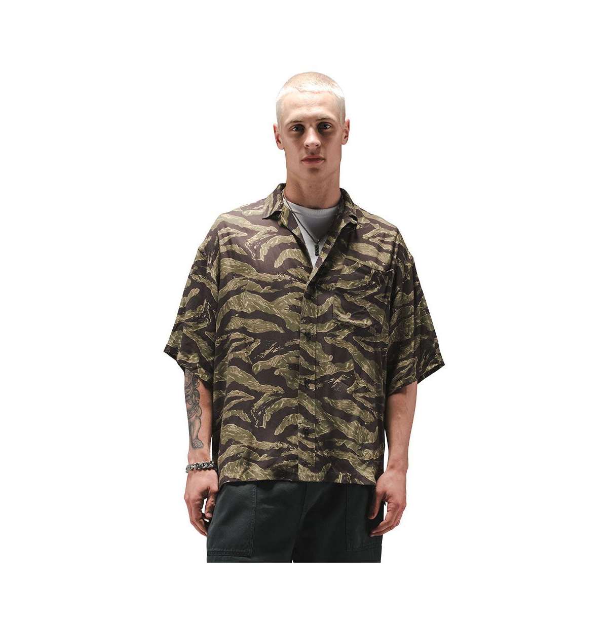 Click here for Alpha Industries Big & Tall Ss Camo Relaxed Camp S... prices