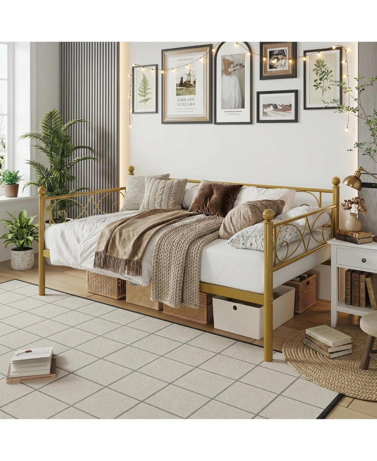 Click here for gaomon Modern Space-Saving Twin Size Metal Daybed... prices