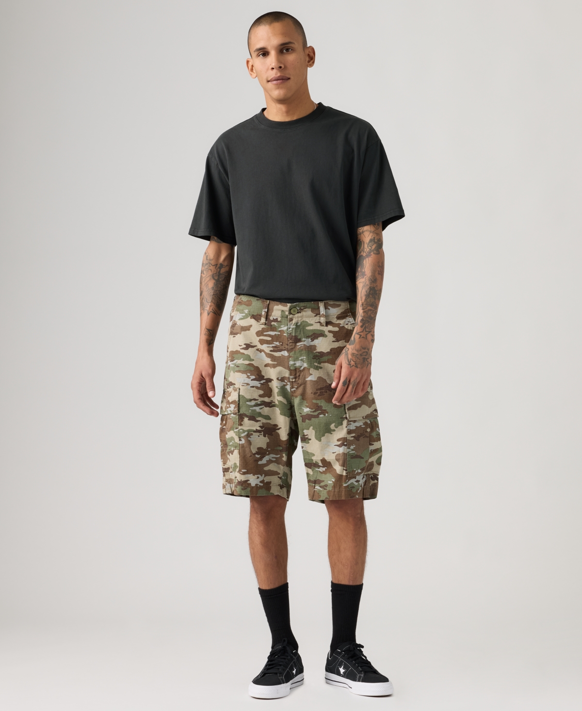 Click here for Levis Mens Carrier 9.5 Cargo Shorts - Camo prices