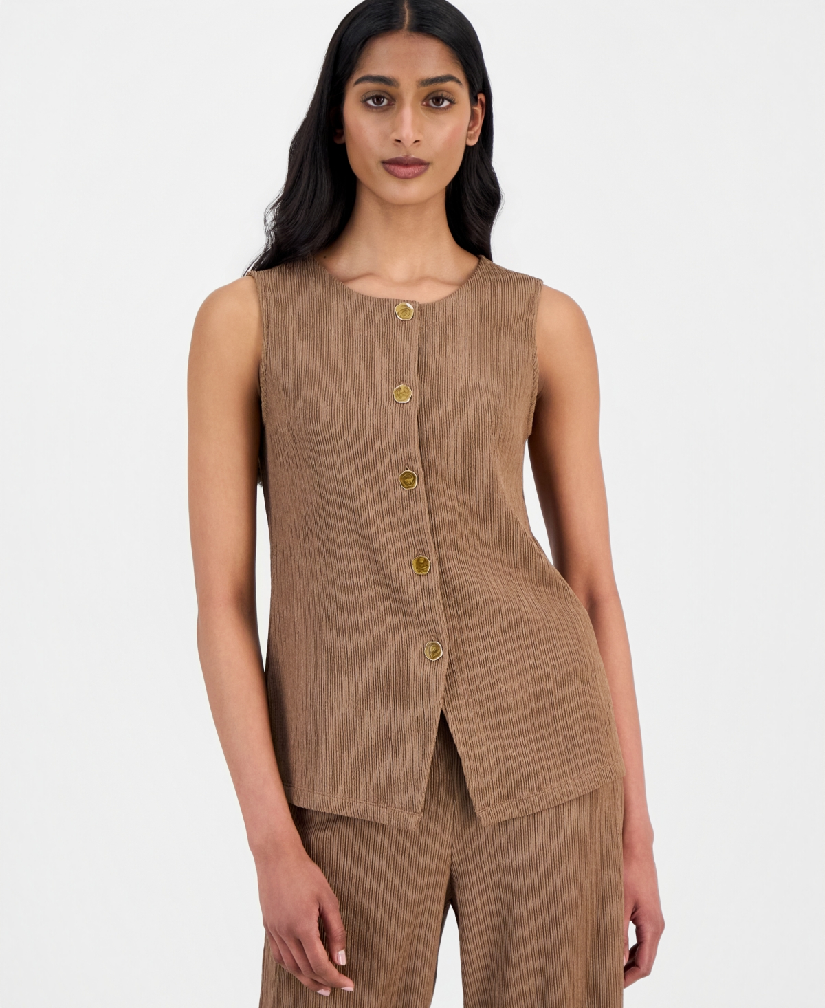 Click here for Anne Klein Womens Crinkle-Knit Sleeveless Button-F... prices