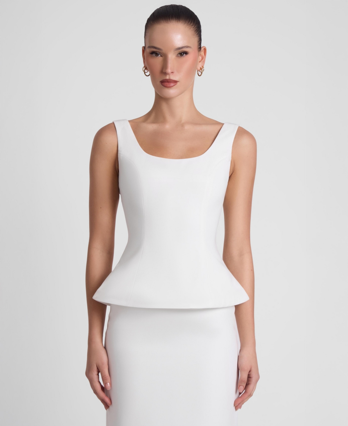 Click here for Leau Womens Calesia Contour Bustier Top - White prices
