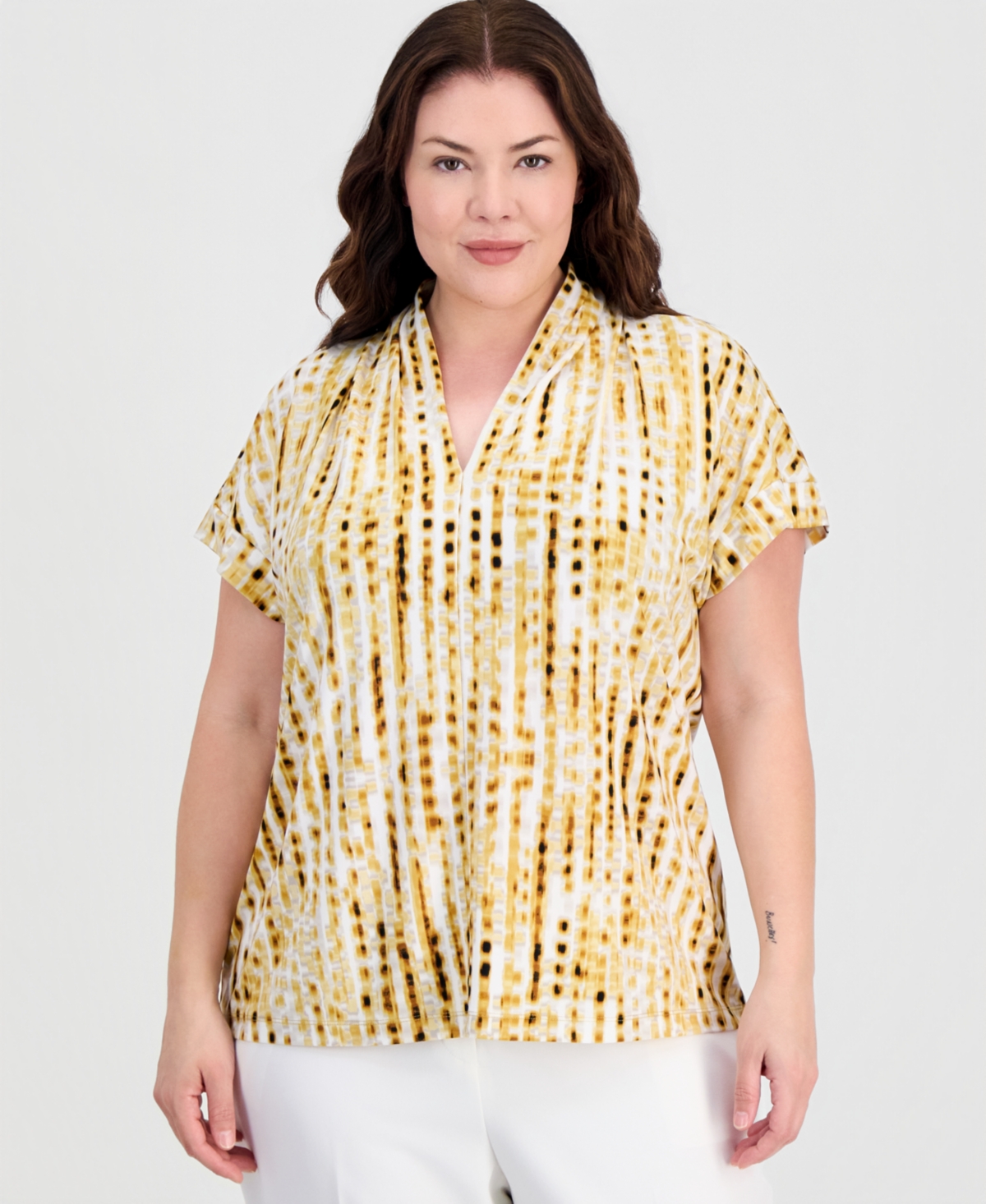 Click here for Kasper Plus Size Printed V-Neck Short-Sleeve Blous... prices