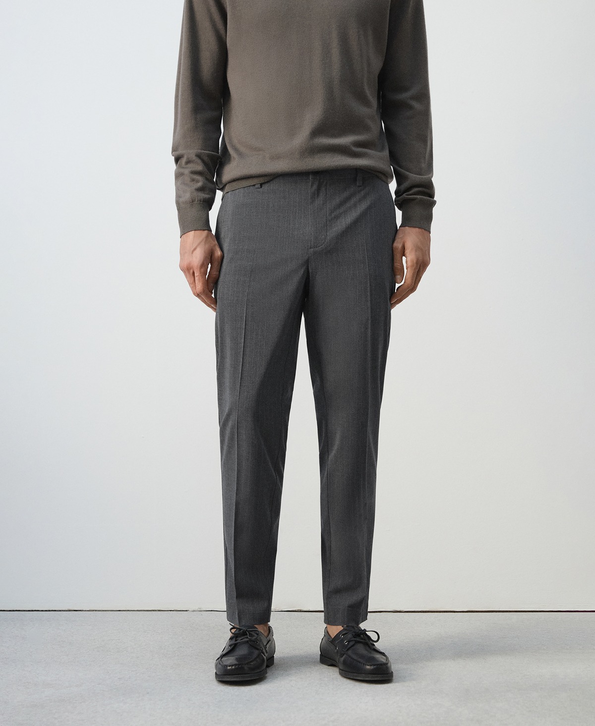 Click here for Mango Mens Slim-Fit Cropped Pants - Gray prices