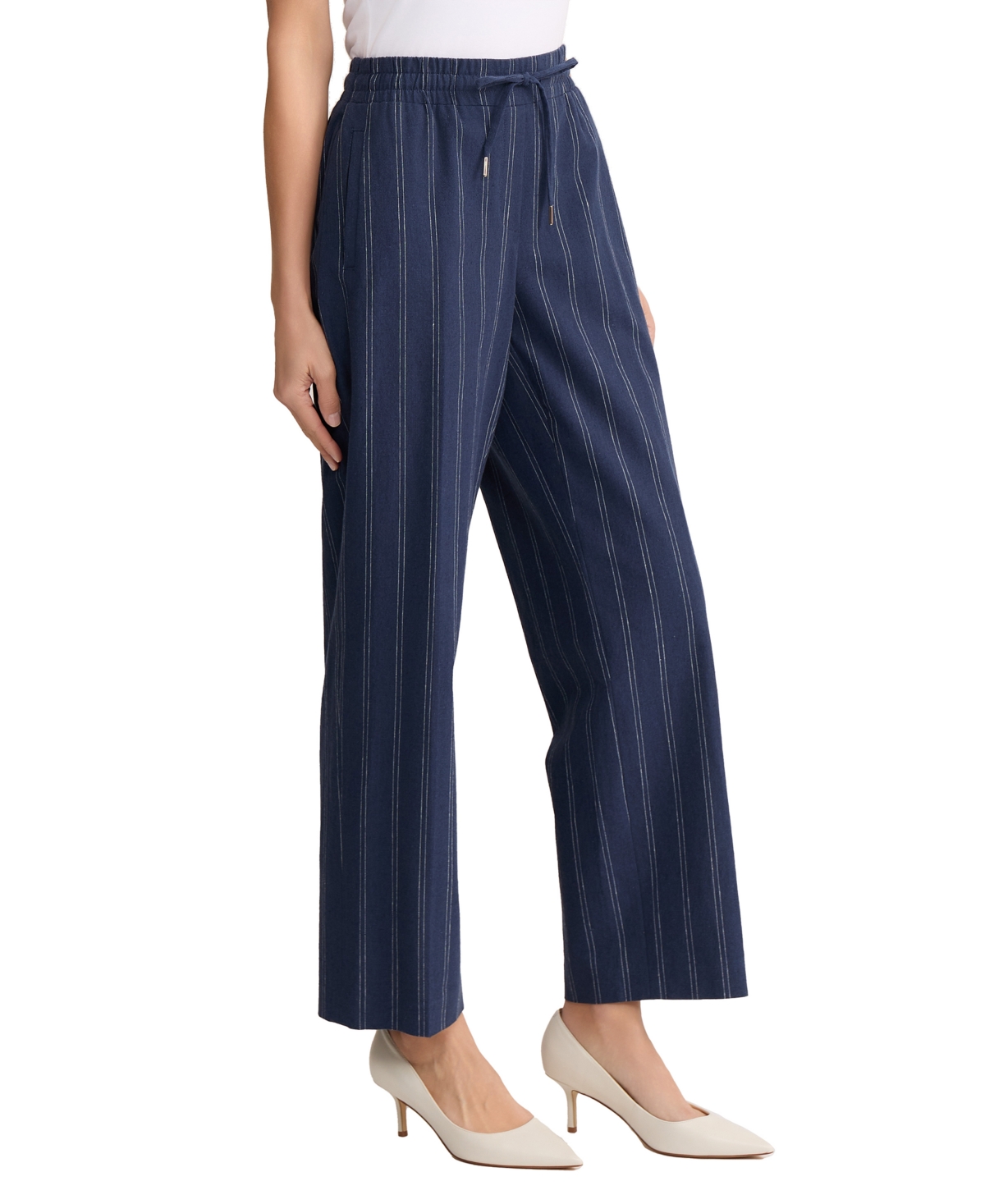 Click here for Jones New York Petite Mid-Rise Pull-On Pants - Pac... prices
