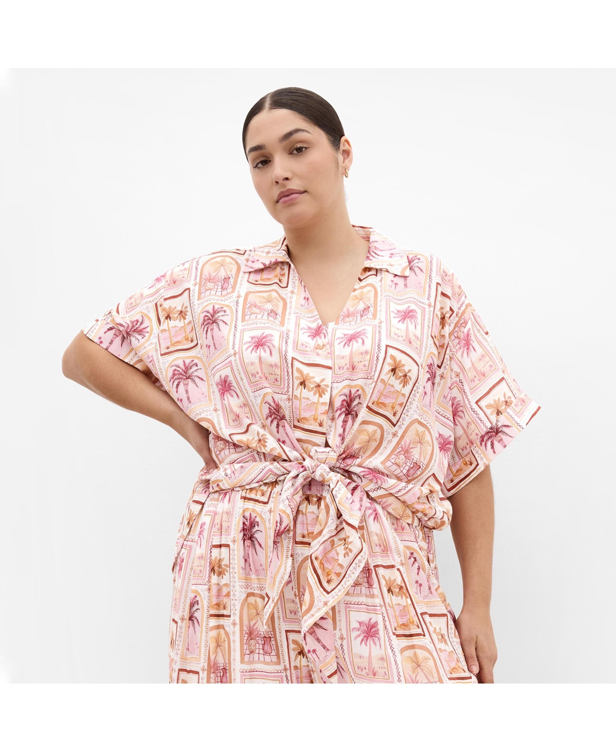 Click here for City Chic Womens Plus Size Postcard Soiree Print S... prices