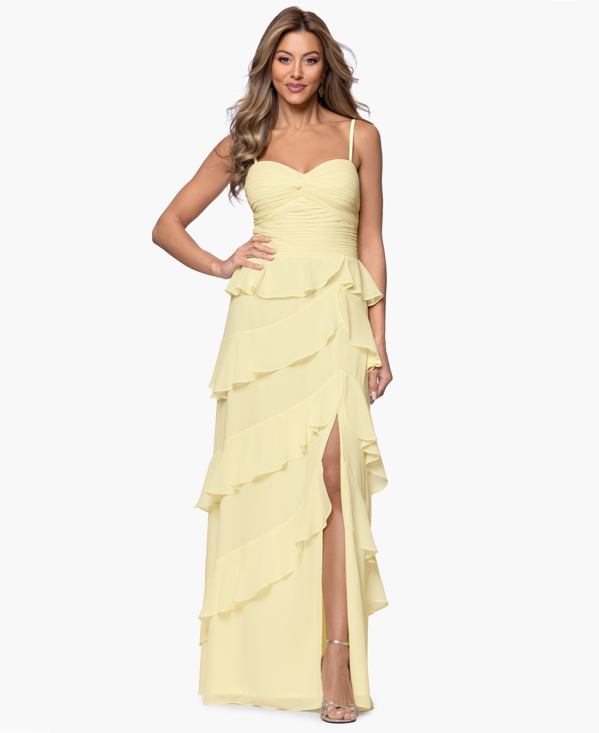 Click here for Xscape Petite Sleeveless Sweetheart Neck Long Gown... prices