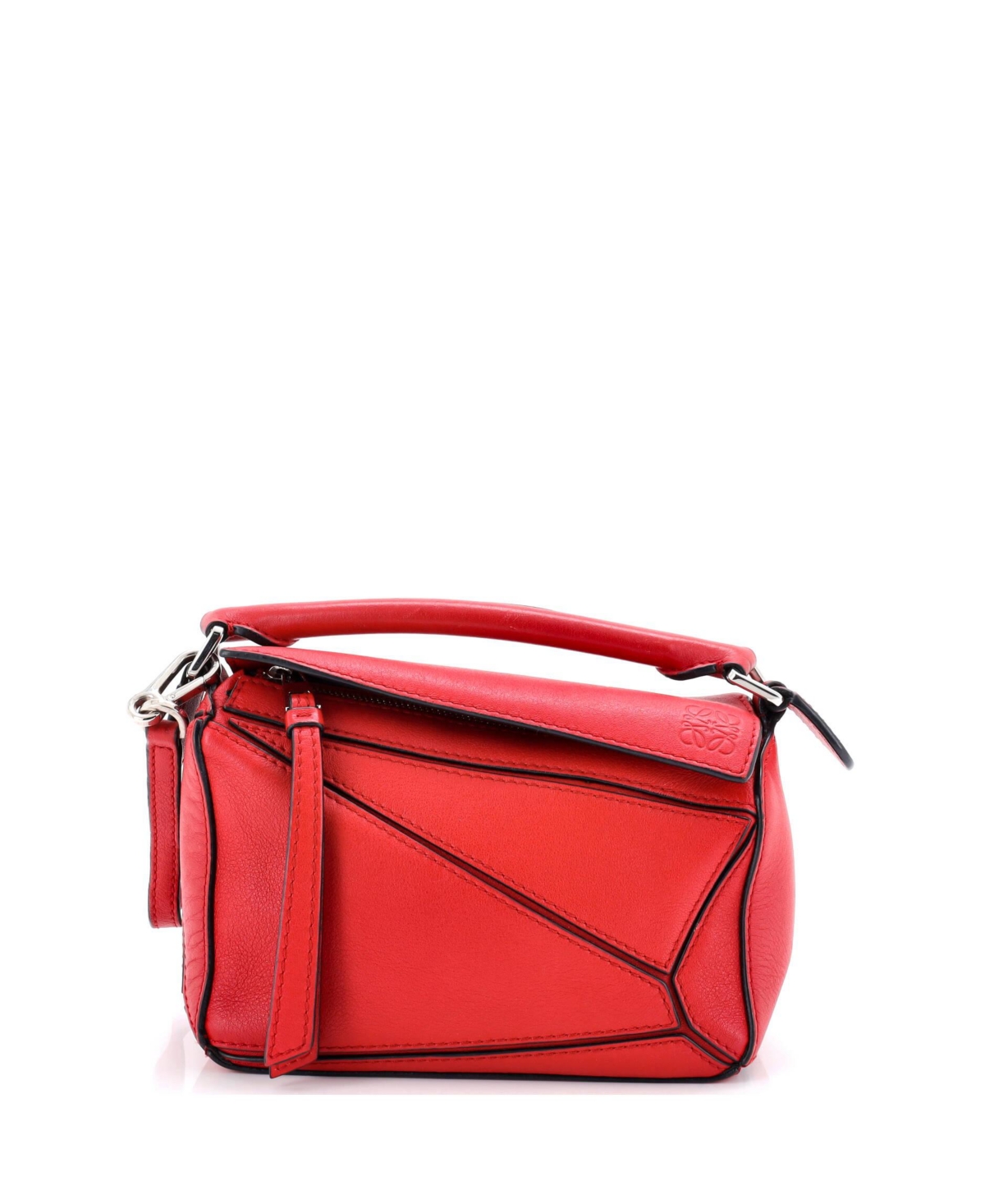 Click here for Pre-Owned Loewe Mini Puzzle Bag Leather - Red prices