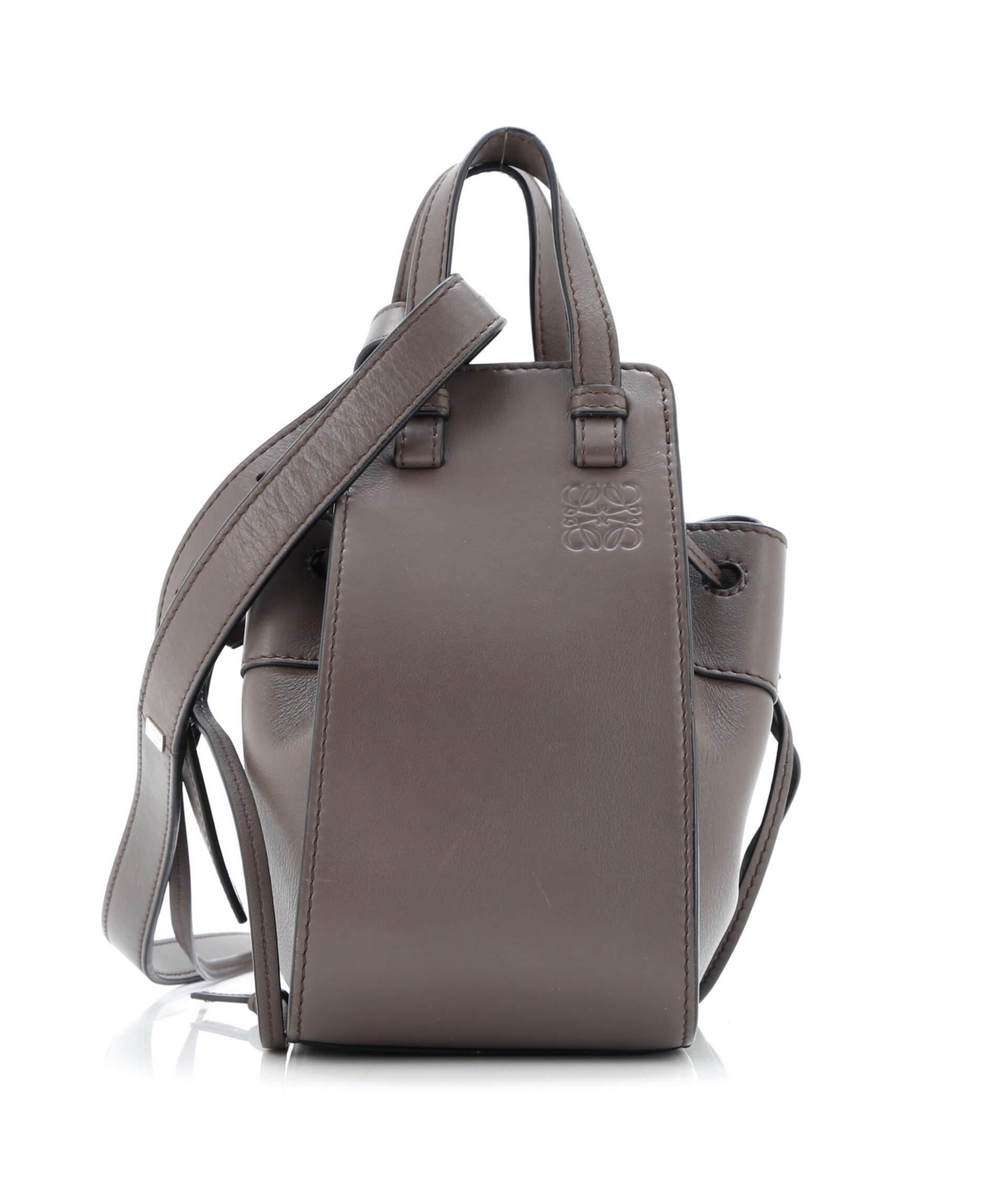 Click here for Pre-Owned Loewe Mini Hammock Bag Leather - Brown prices