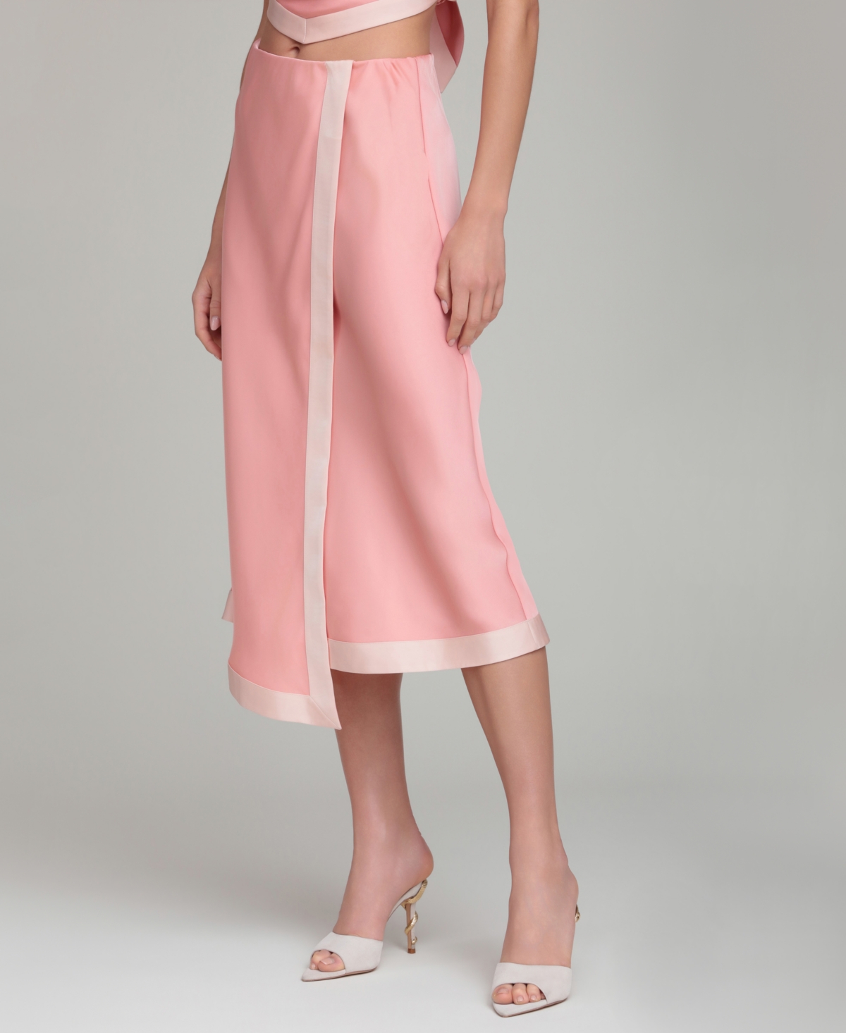 Click here for Avec Les Filles Womens Asymmetrical Wrap Midi Skir... prices