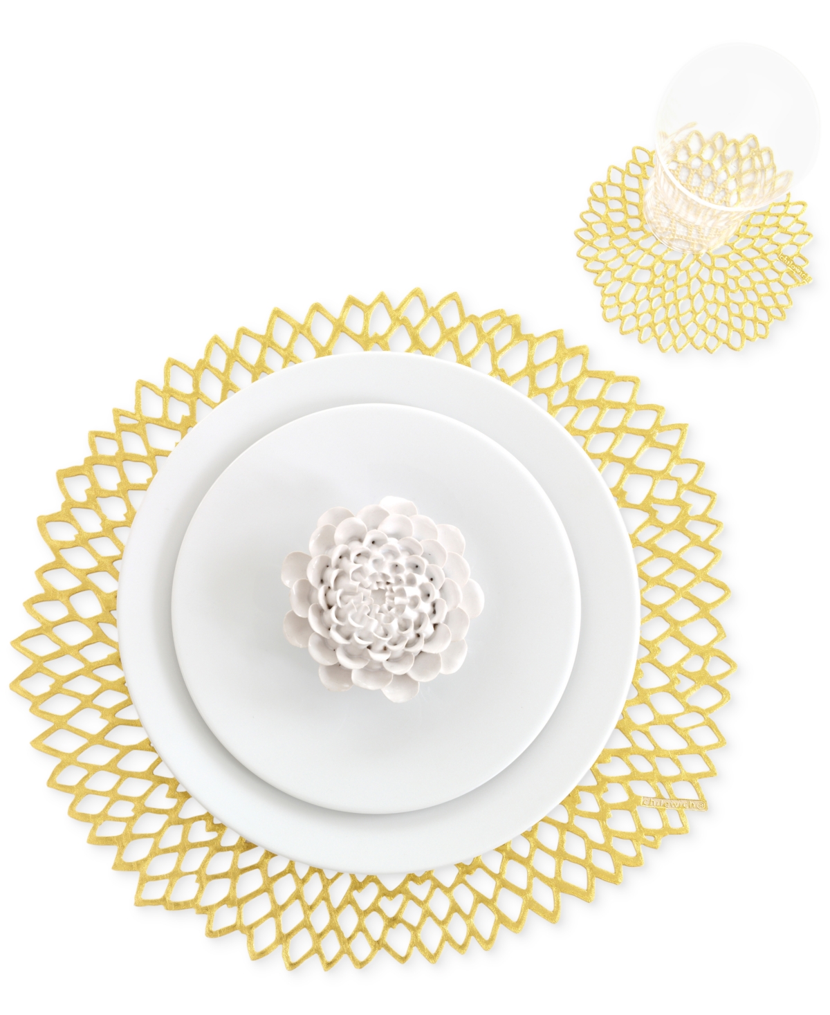 Click here for Chilewich Pressed Dahlia Placemat - Champagne prices