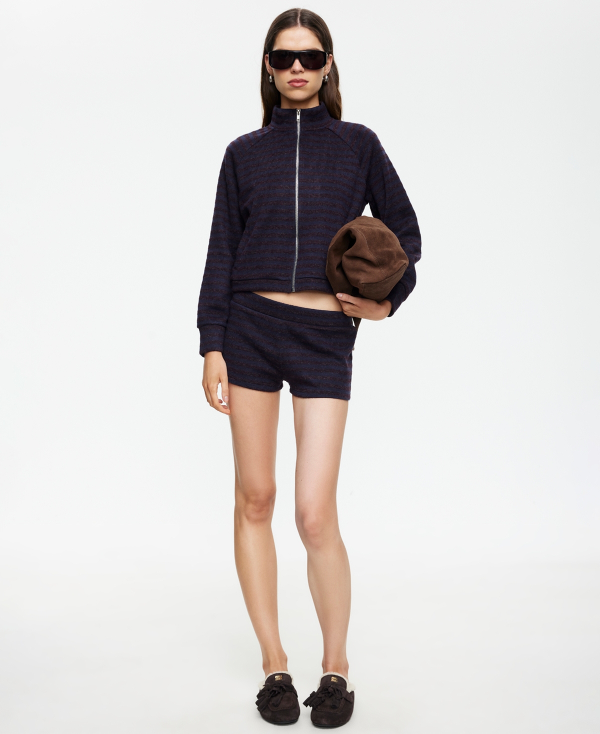 Click here for Lioness Womens Bloom Mid-Rise Knit Shorts - Forest... prices