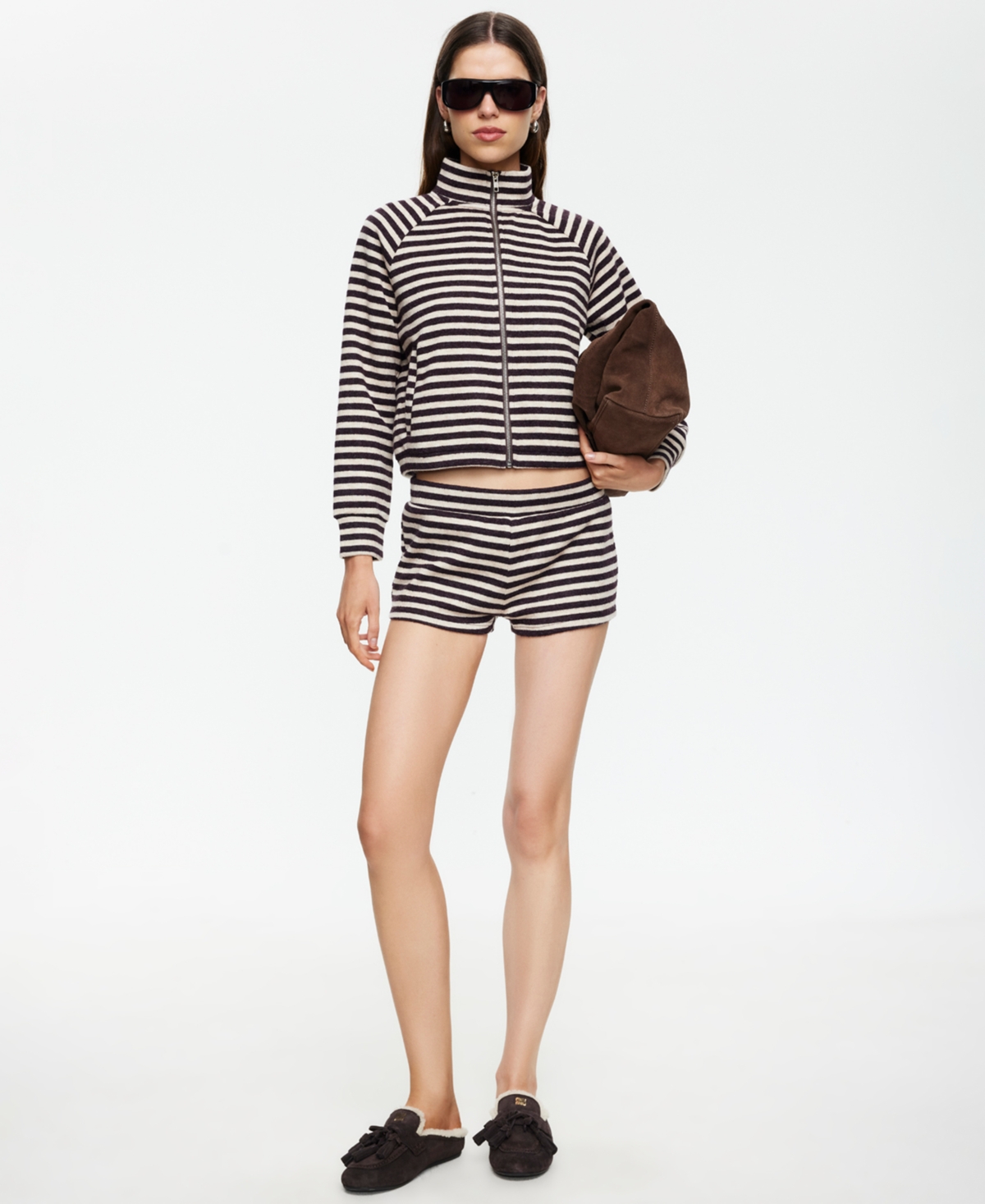 Click here for Lioness Womens Bloom Mid-Rise Knit Shorts - Beige... prices