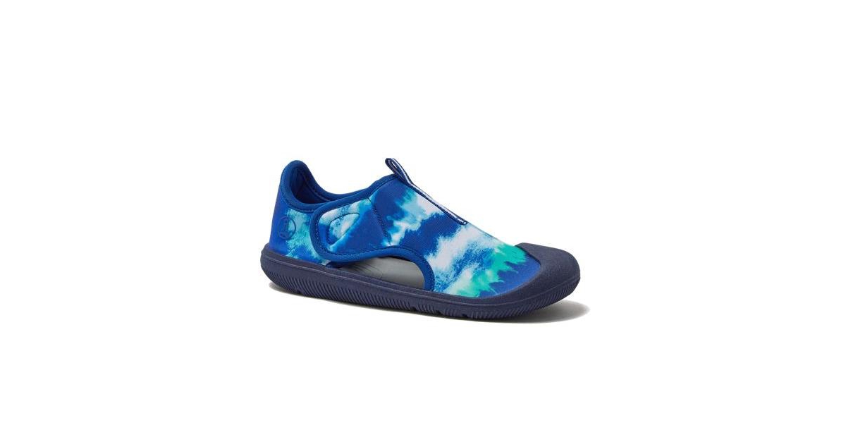Click here for Lands End Little Girls Adventurer Water Shoes - El... prices