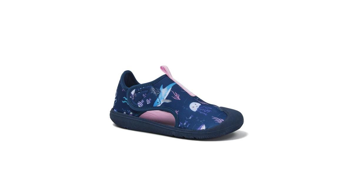 Click here for Lands End Little Girls Adventurer Water Shoes - Na... prices