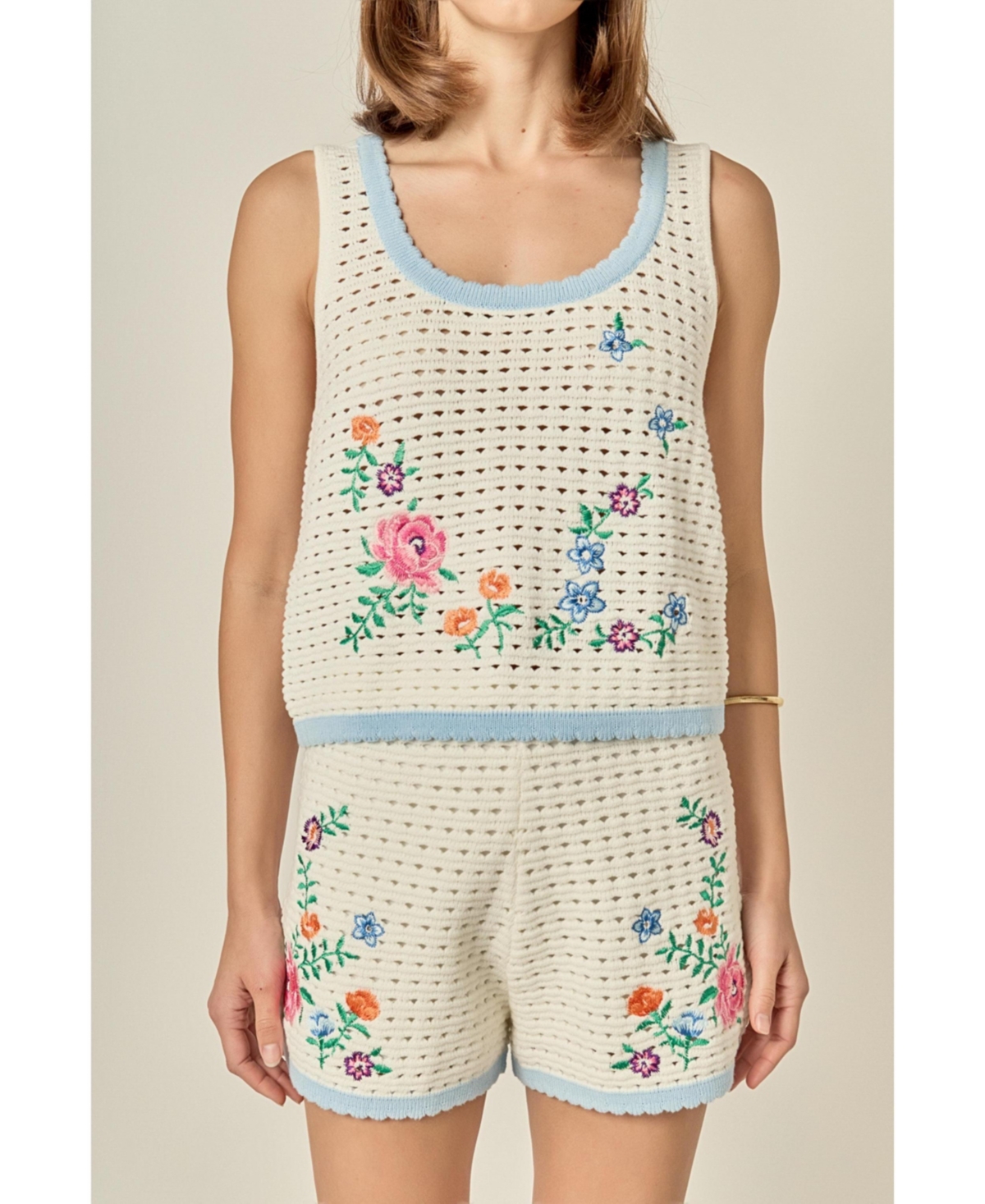 Click here for English Factory Womens Flower Embroidery Crochet T... prices