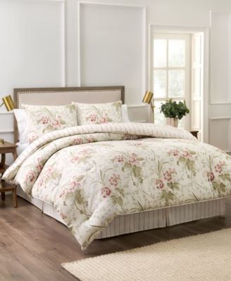 Click here for Waverly Stonington Cotton Comforter Set prices