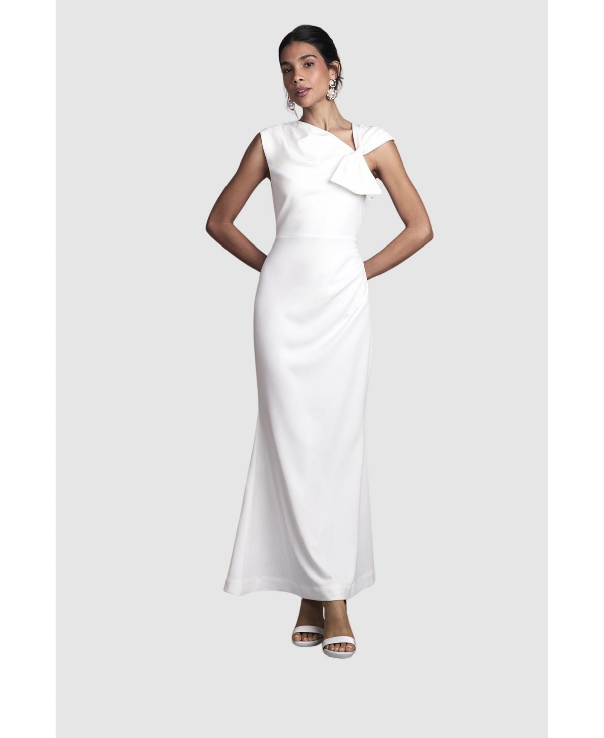 Click here for Coast Womens Bow Detail Crepe Wedding Dress - Ivor... prices