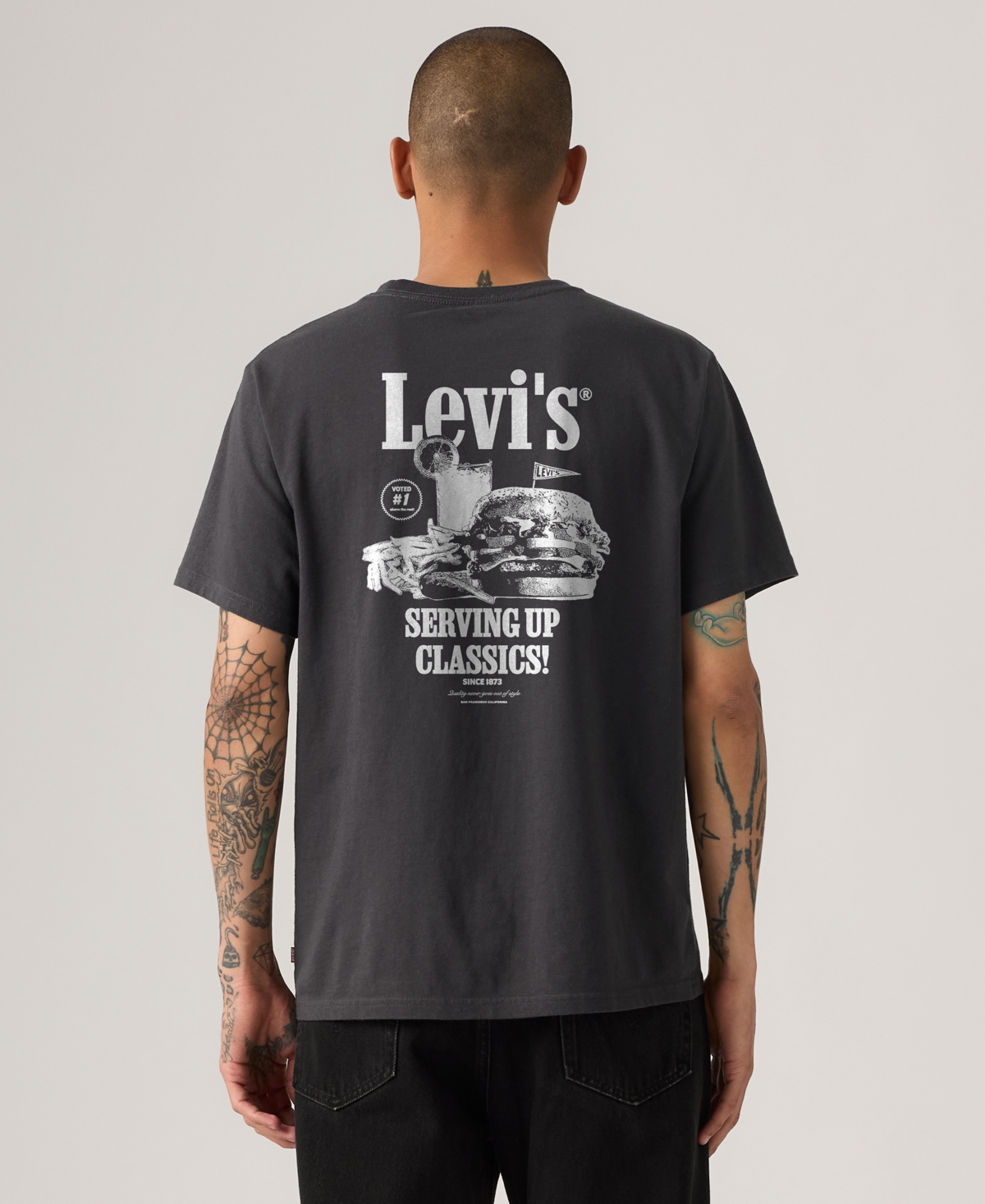 Click here for Levis Mens Graphic Logo Batwing Short Sleeve T-shi... prices