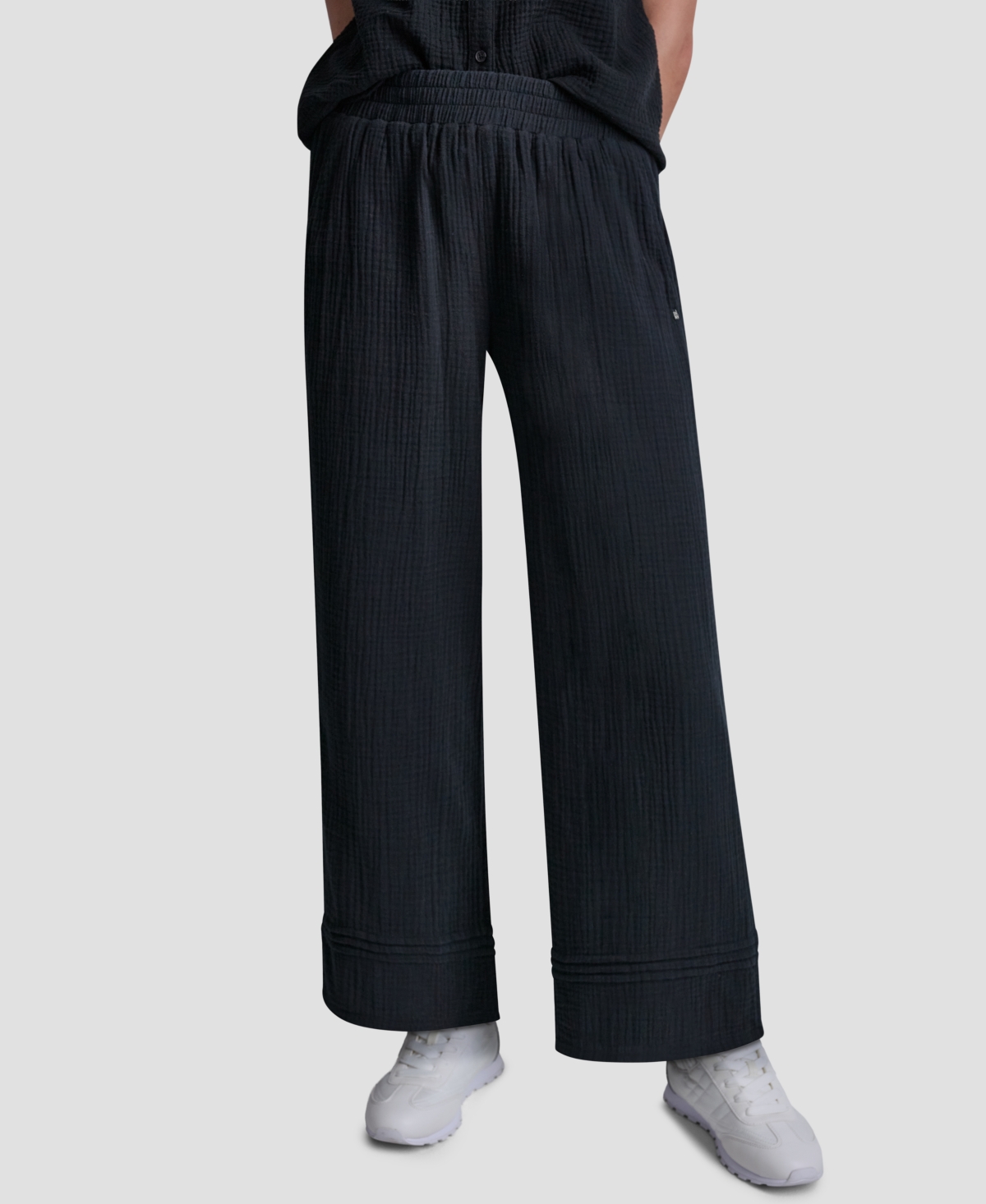 Click here for Dkny Jeans Petite Smocked Encased Elastic Waistban... prices