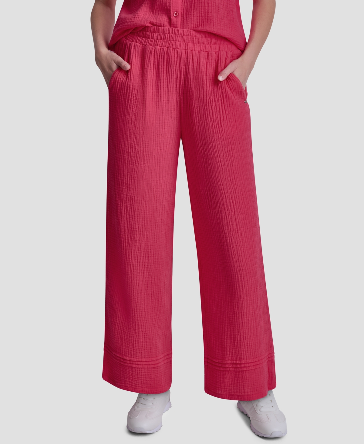Click here for Dkny Jeans Petite Smocked Encased Elastic Waistban... prices
