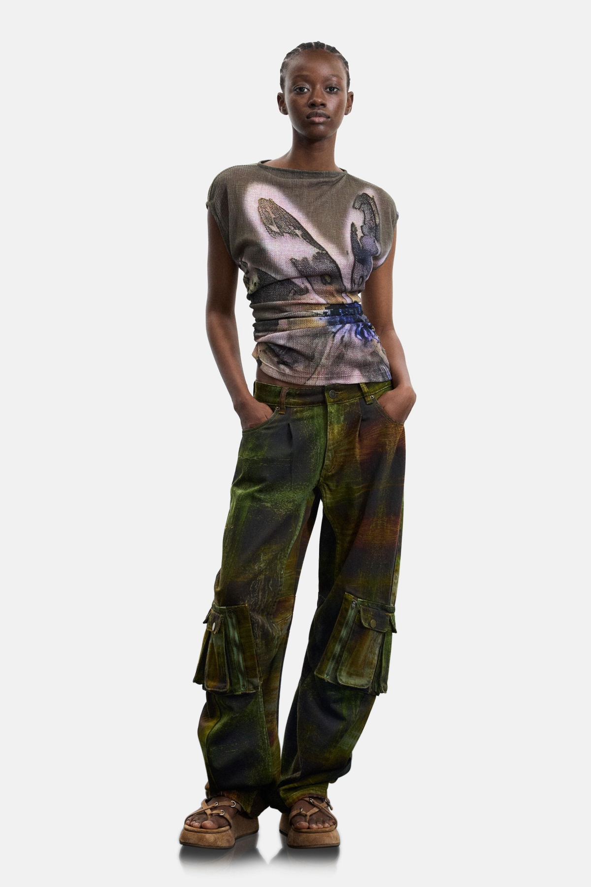 Click here for Desigual Womens Cargo pants 100 cotton m. c. lacro... prices