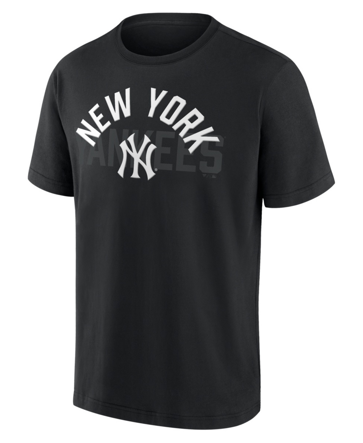 Click here for Fanatics Mens New York Yankees Black Out Heavyweig... prices