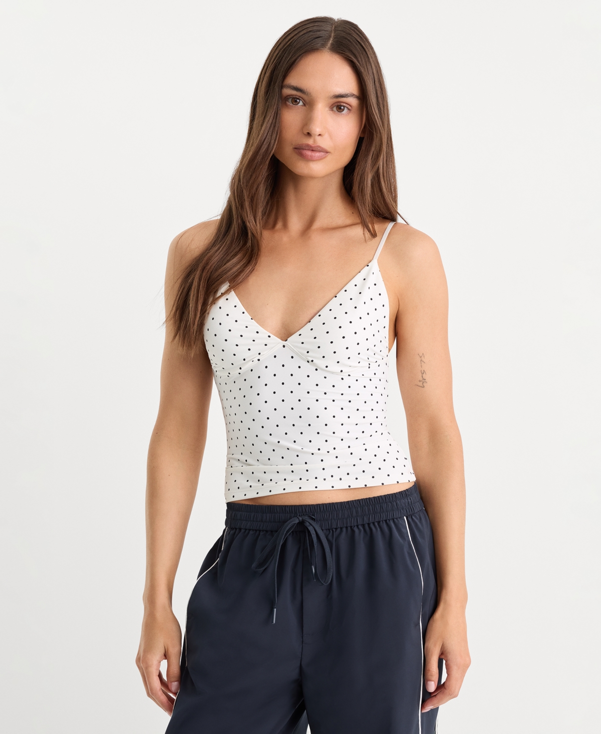 Click here for Good American Womens Pull-On Sleeveless Cami Top -... prices