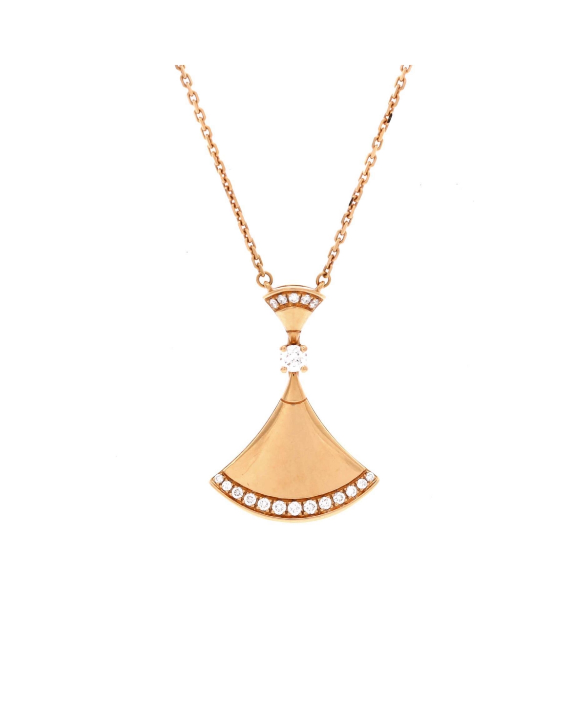 Click here for Pre-Owned Bvlgari Divas Dream Pendant Necklace - 1... prices