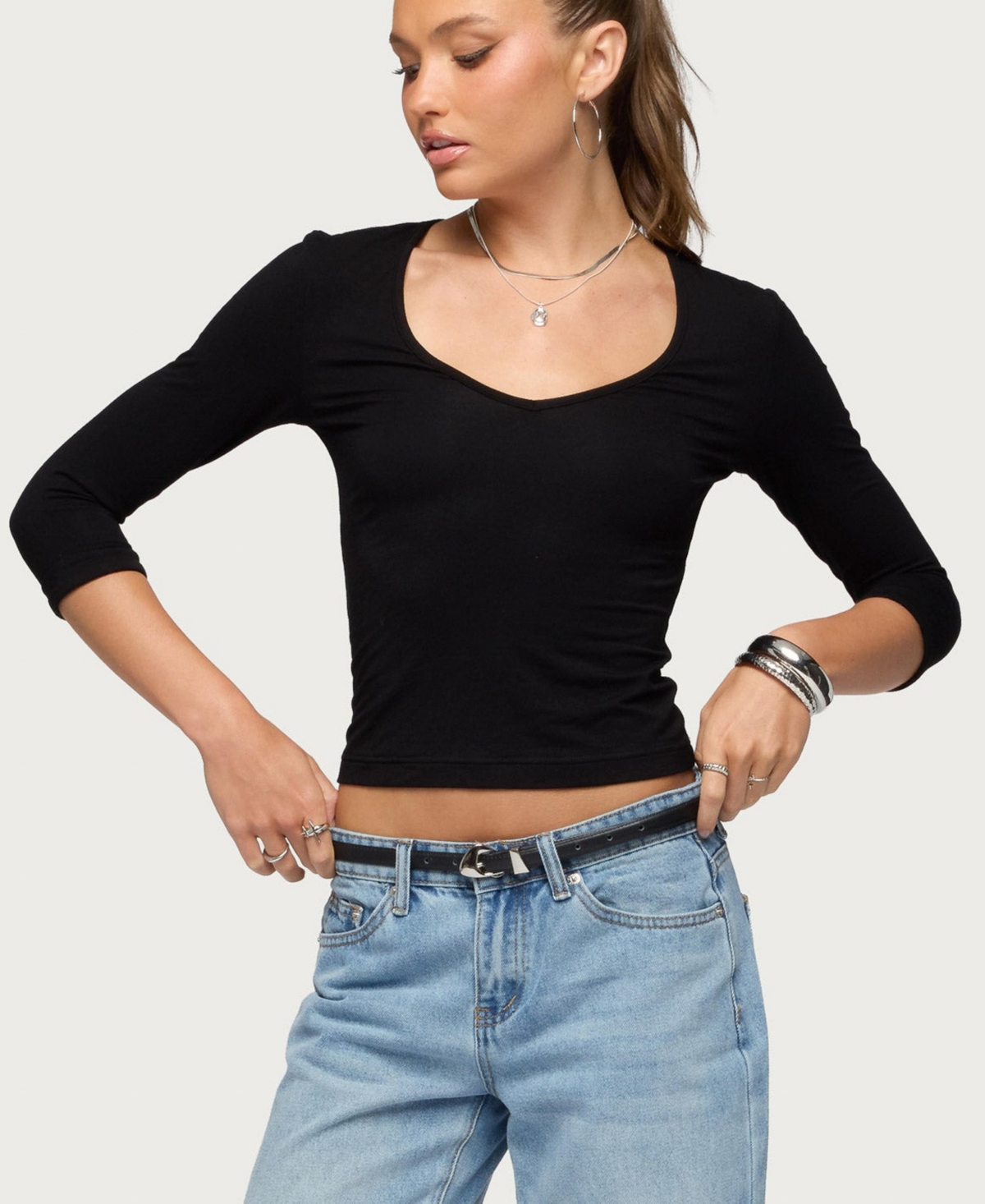 Click here for Edikted Womens Jamila Quarter Sleeve Top - Black prices