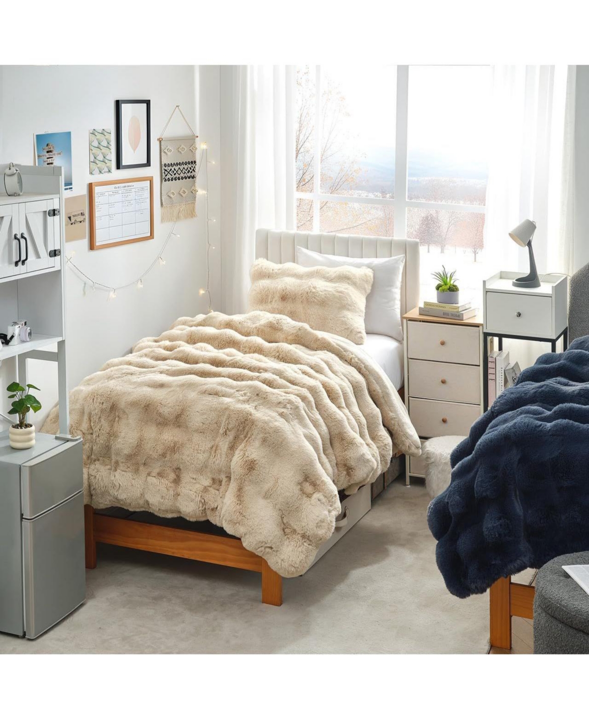 Click here for Coma Inducer Snowball Giant - Oversized Comforter... prices