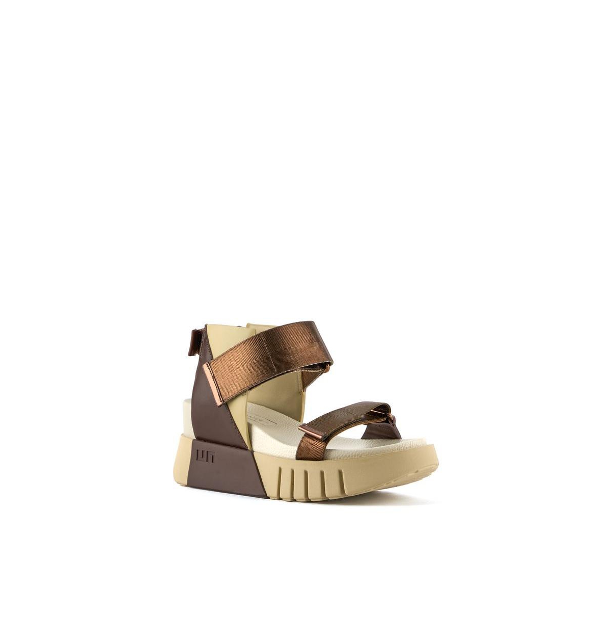 Click here for United Nude Womens Delta Run Sandal - Bronzite prices