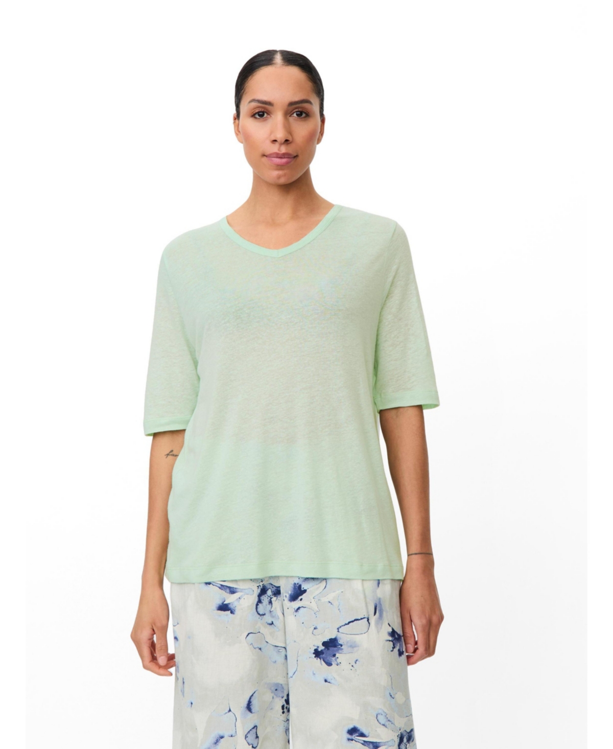 Click here for Masai Copenhagen Womens Maballumi Relaxed V-Neck T... prices