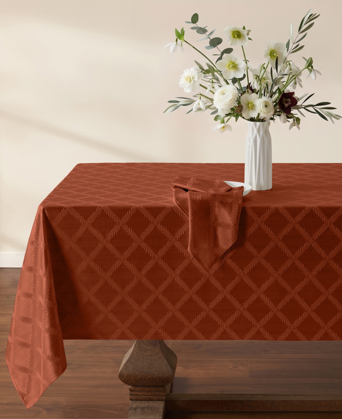Click here for Lenox Laurel Leaf Tablecloth  70 x 104 - Rust prices