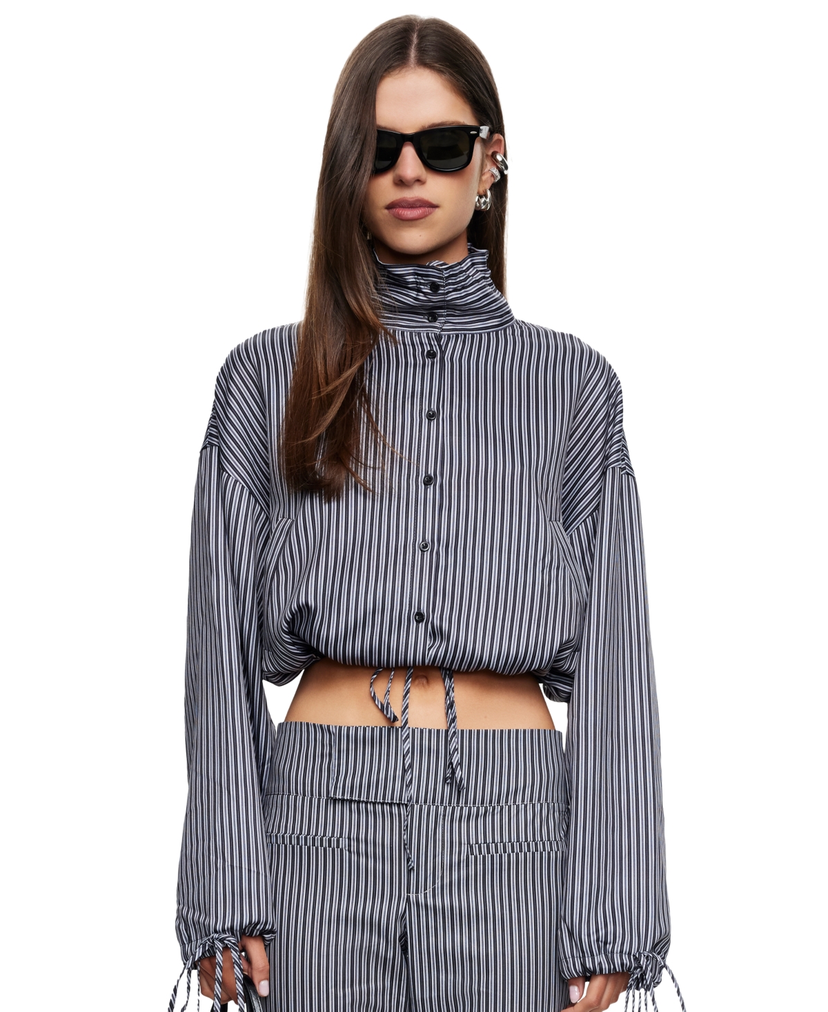 Click here for Lioness Womens Totti Cropped Turtleneck Stripe Win... prices