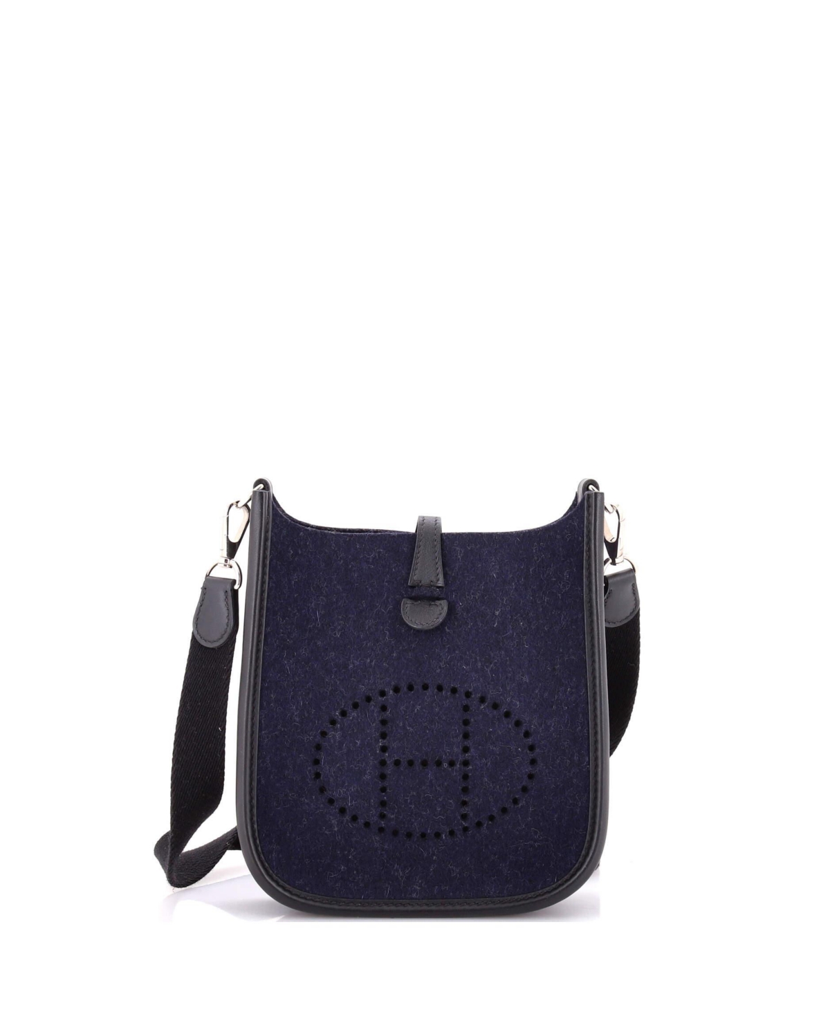 Click here for Pre-Owned Hermes Tpm Evelyne Bag Gen Iii Felt - Gr... prices