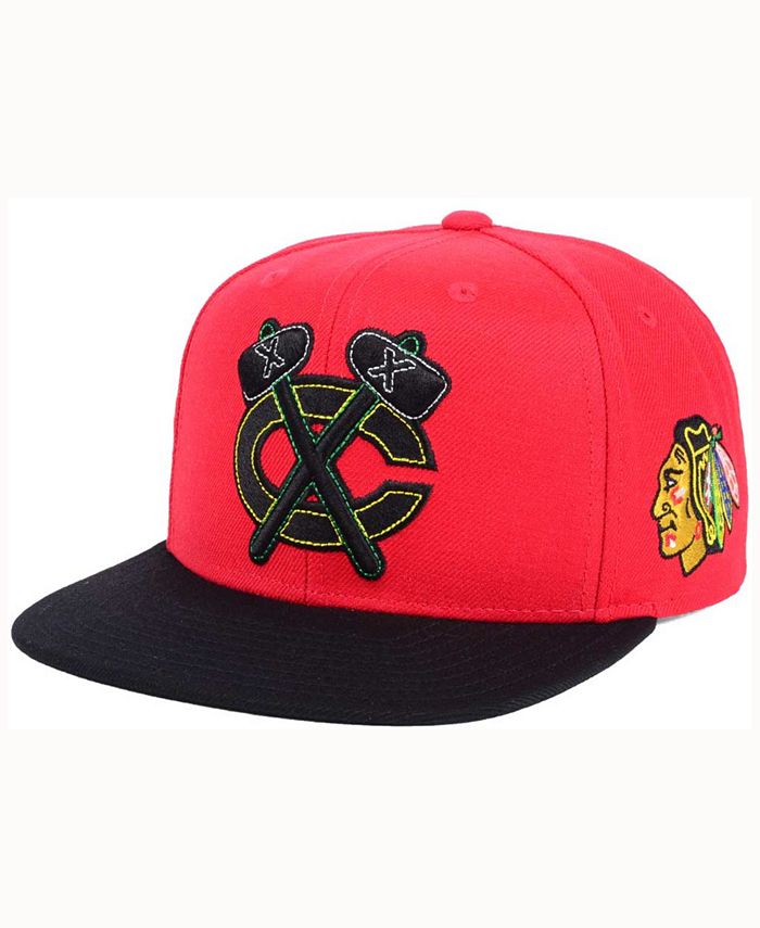 Reebok Chicago Blackhawks 3T Snapback Cap - Macy's