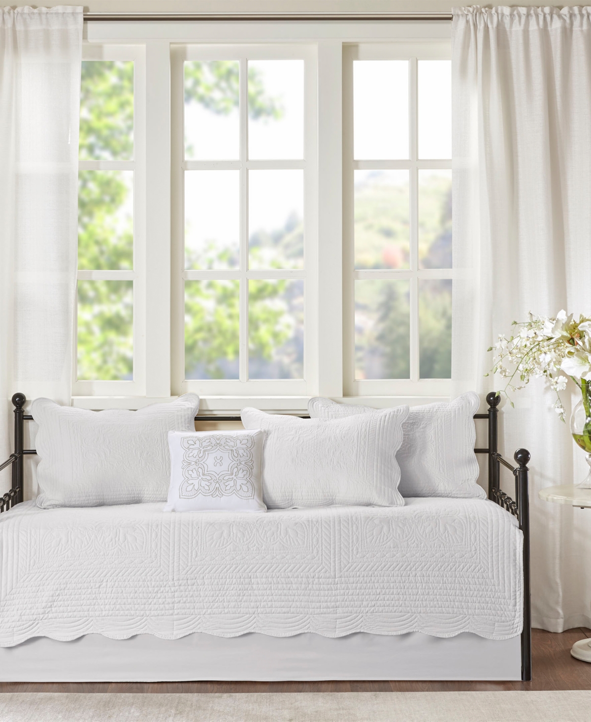 Click here for Madison Park Tuscany 6-Pc. Quilt Set  Daybed - Whi... prices