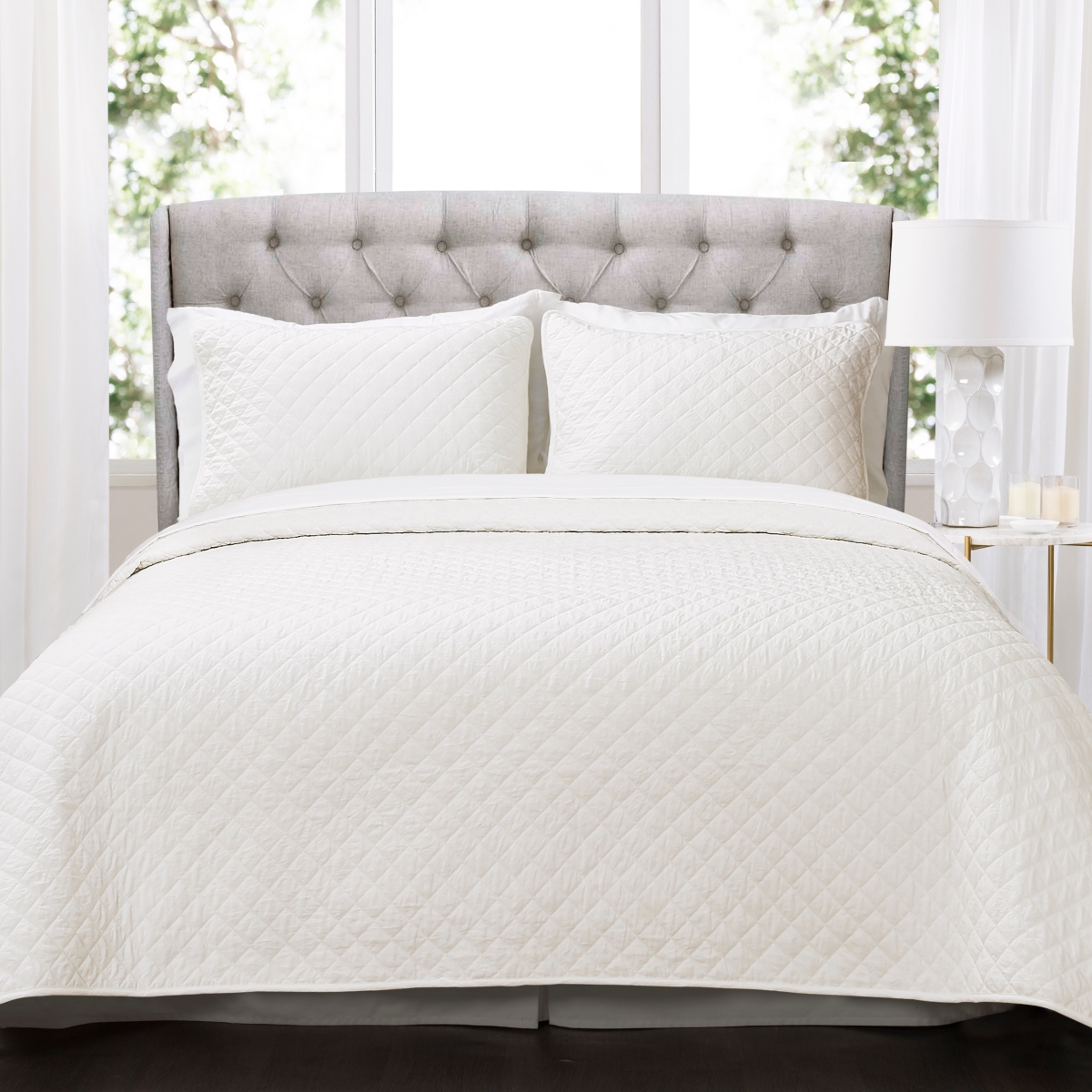 Click here for Lush Decor Ava Cotton 3-Pc. Quilt Set  King - Whit... prices