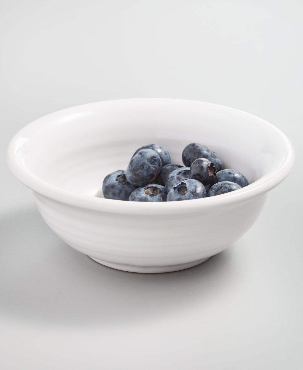 Click here for Fiesta Fruit/Salsa Bowl 9 oz. - White prices