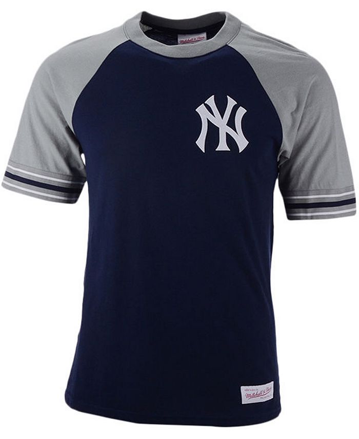 Mitchell & Ness Men's New York Yankees Team Captain T-Shirt - Macy's