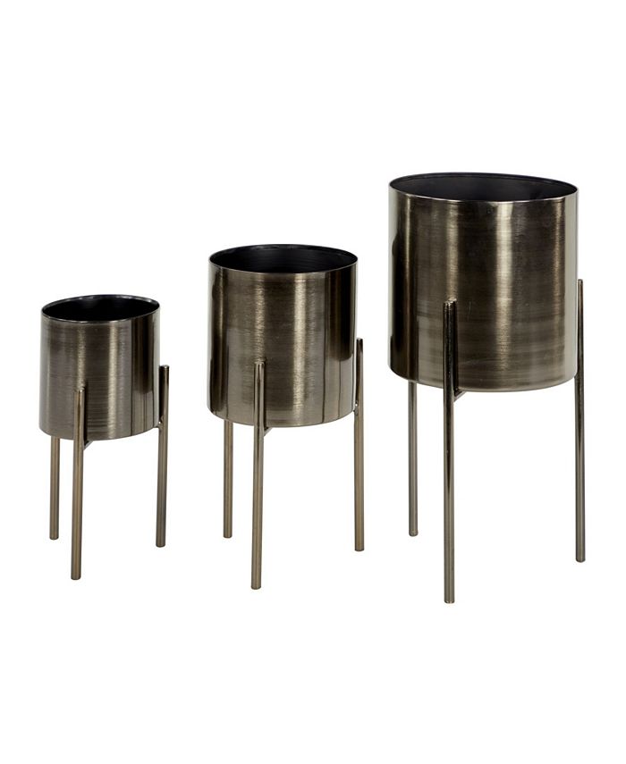 Rosemary Lane Contemporary Style Large Round Metal Planters in Stands ...