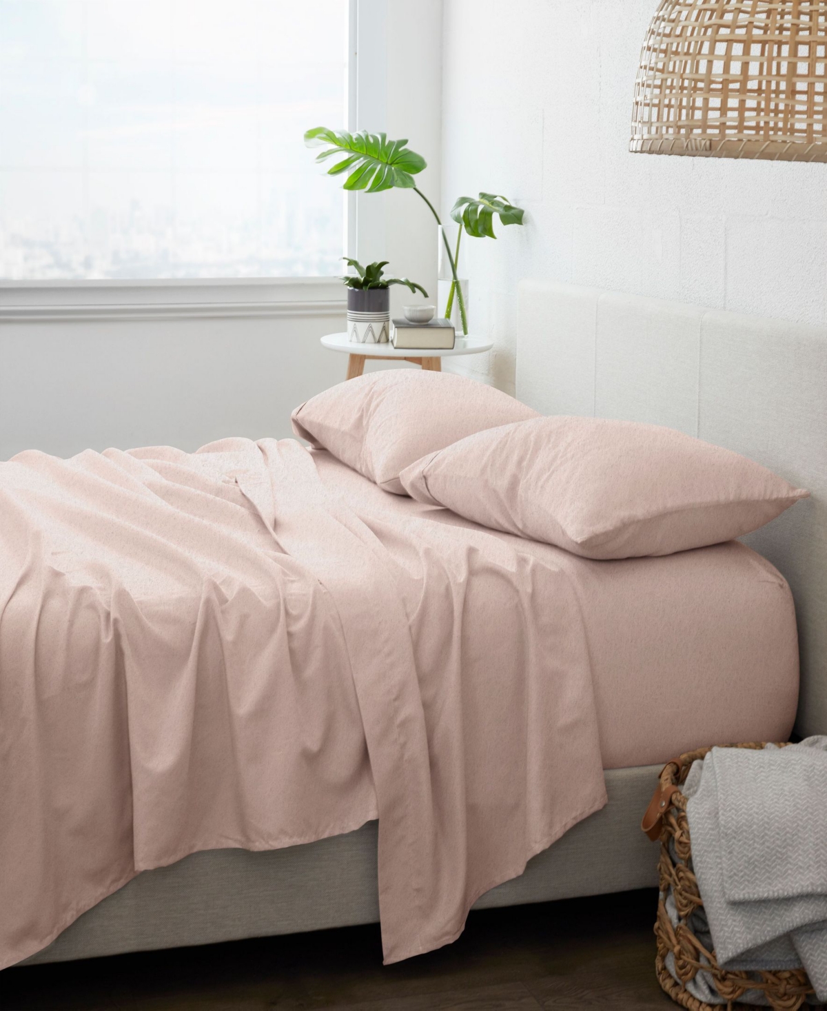 Click here for ienjoy Home Ultra Soft Flannel 4-Pc. Sheet Set  Ki... prices