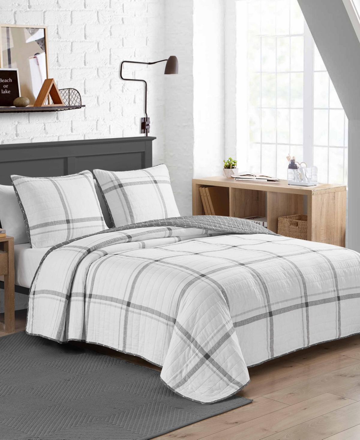 Click here for Nautica Fleetville Cotton Reversible 3 Piece Quilt... prices