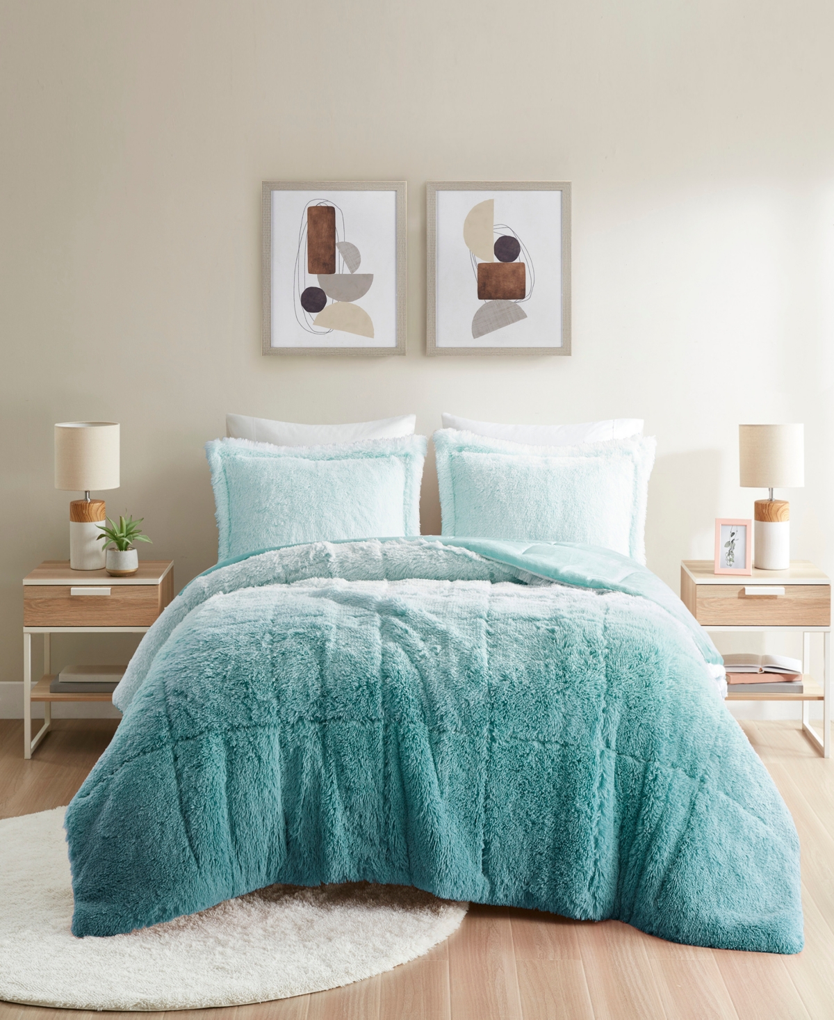 Click here for Intelligent Design Brielle Ombre Shaggy Faux Fur 3... prices